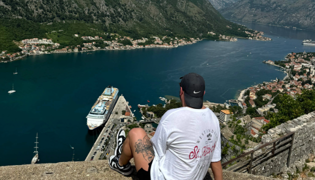 Life below deck: Meet the alumnus working on a cruise ship - Alumni ...